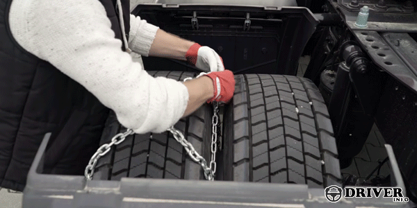 Three ways to put chains on truck wheels
